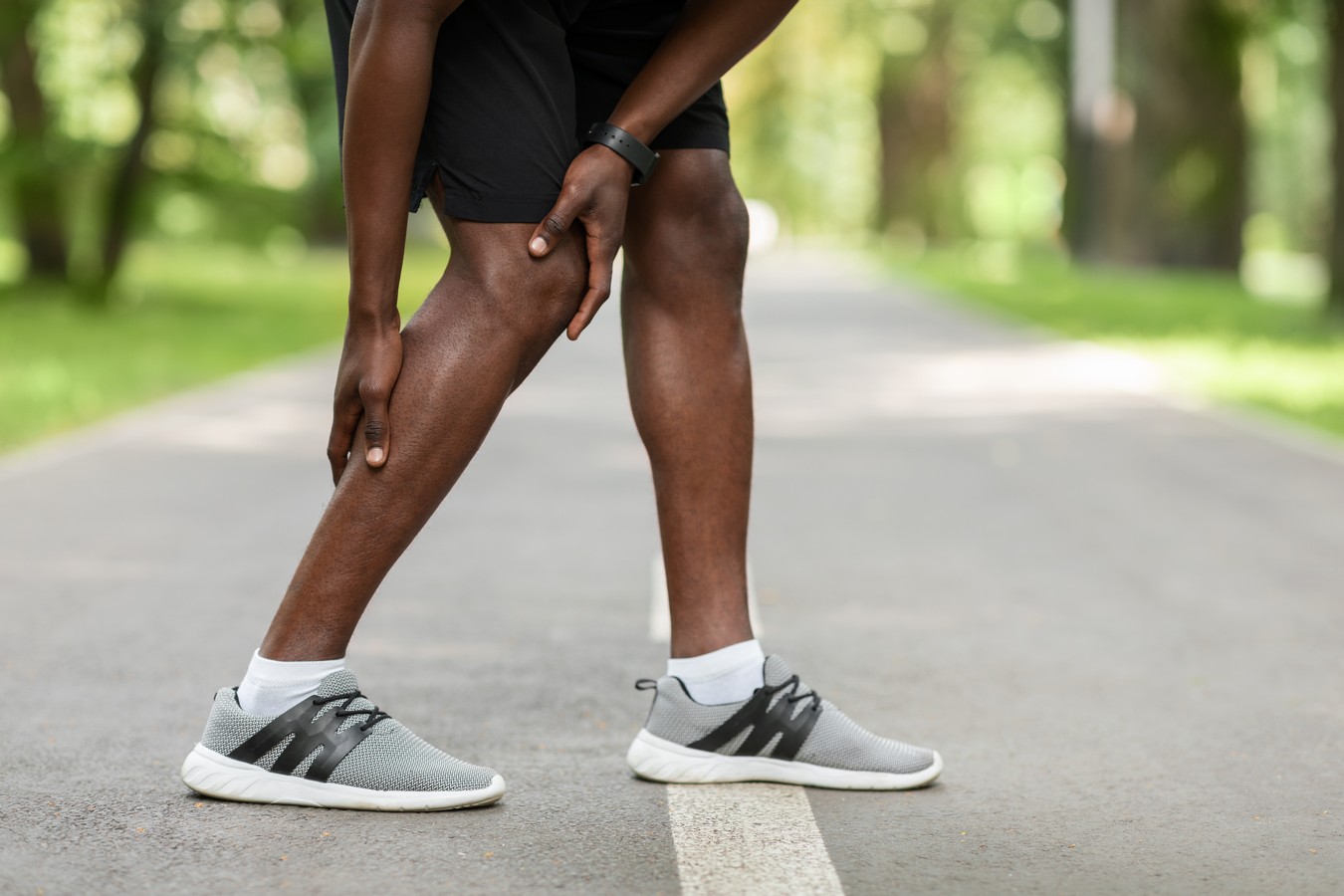 Crampes musculaires : comprendre, prévenir et soulager efficacement